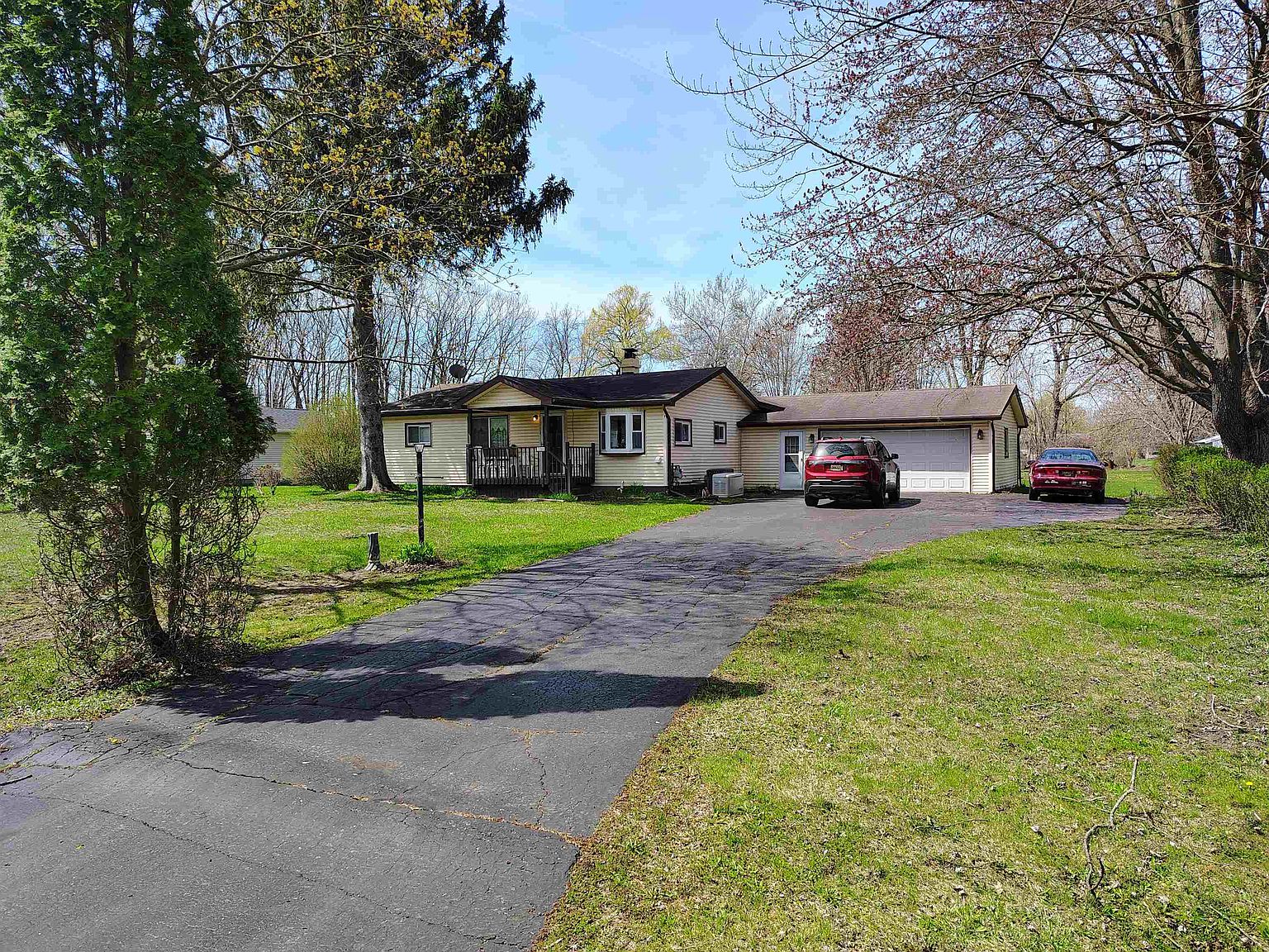7250 Riegler St, Grand Blanc, MI 48439 | Zillow