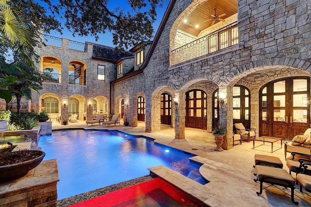5401 Doliver Dr, Houston, TX 77056 | Zillow