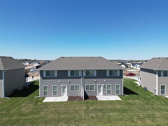 9232 Peregrine Rd, Lincoln, NE 68505 | Zillow