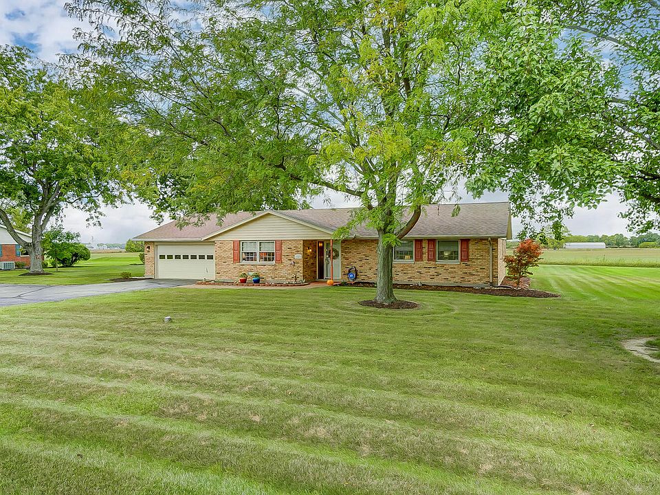 2205 W Ginghamsburg Frederick Rd, Tipp City, OH 45371 | Zillow