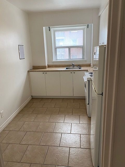 110 Stewart St, Ottawa, ON K1N 6J6 | Zillow