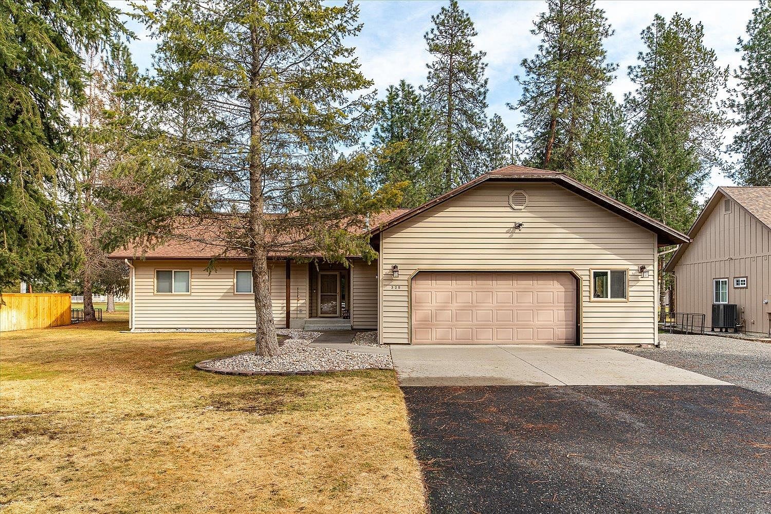 325 Hogans Way, Chewelah, WA 99109 | MLS #202512899 | Zillow