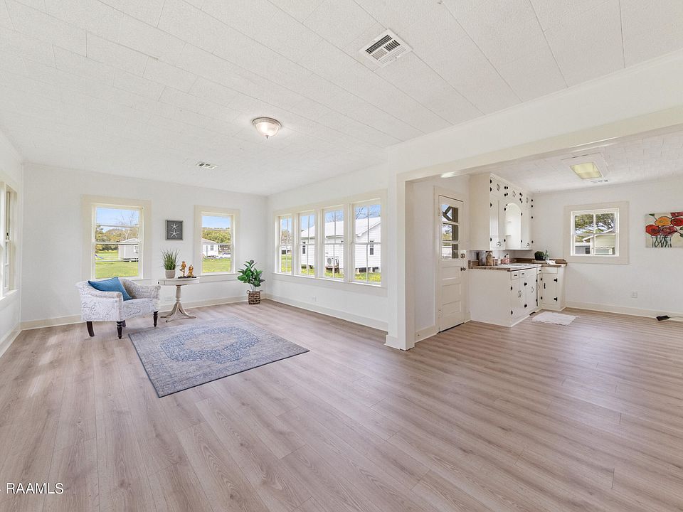 227 Facile Rd, Scott, LA 70583 | Zillow