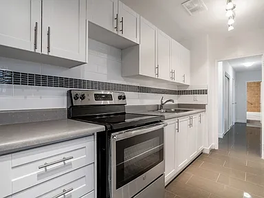 Sheldon Towers - 270 Sheldon Ave Etobicoke ON | Zillow