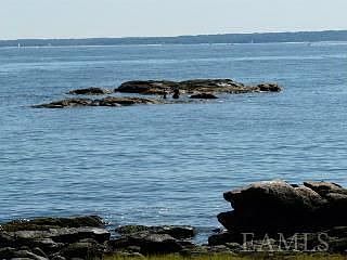 12 Philips Ln, Rye, NY 10580 | Zillow