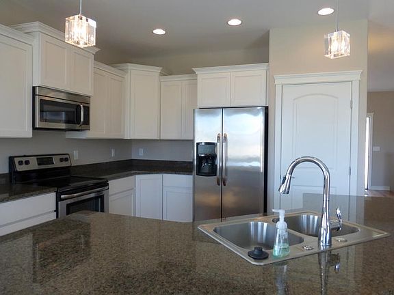 65 Farah Ln, Wenatchee, WA 98801 | Zillow