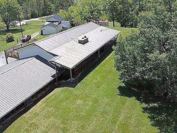 8315 Maddison Ln, Wise, VA 24293 | Zillow