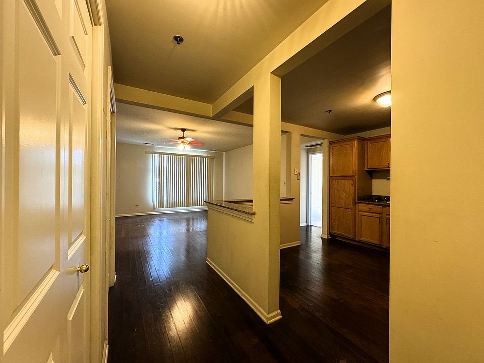 1930 N Harlem Ave Elmwood Park IL | Zillow