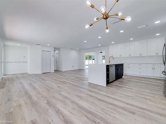 6250 SW 62nd Pl, South Miami, FL 33143 | Zillow