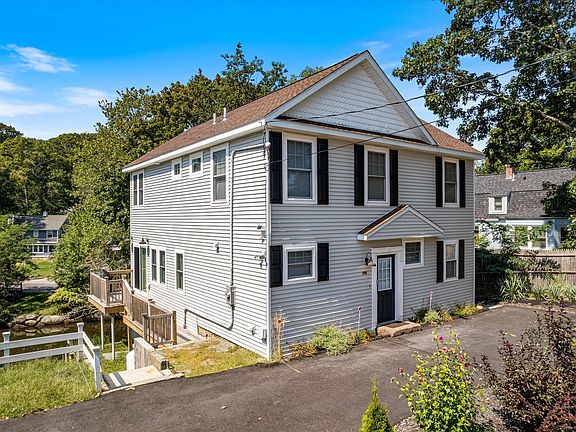 276 Niantic River Rd, Waterford, CT 06385 | MLS #24043522 | Zillow