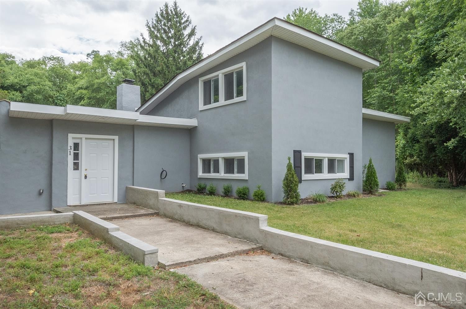 31 Old Forge Rd, Helmetta, NJ 08828 | Zillow