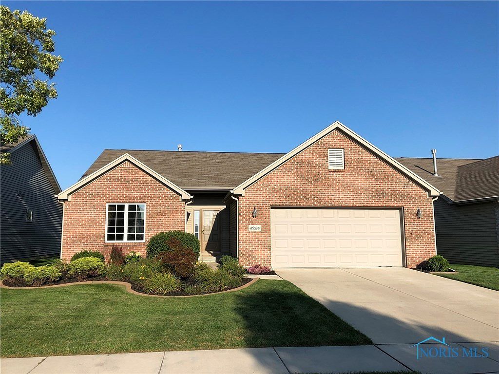 4285 Crystal Ridge Dr, Maumee, OH 43537 | Zillow