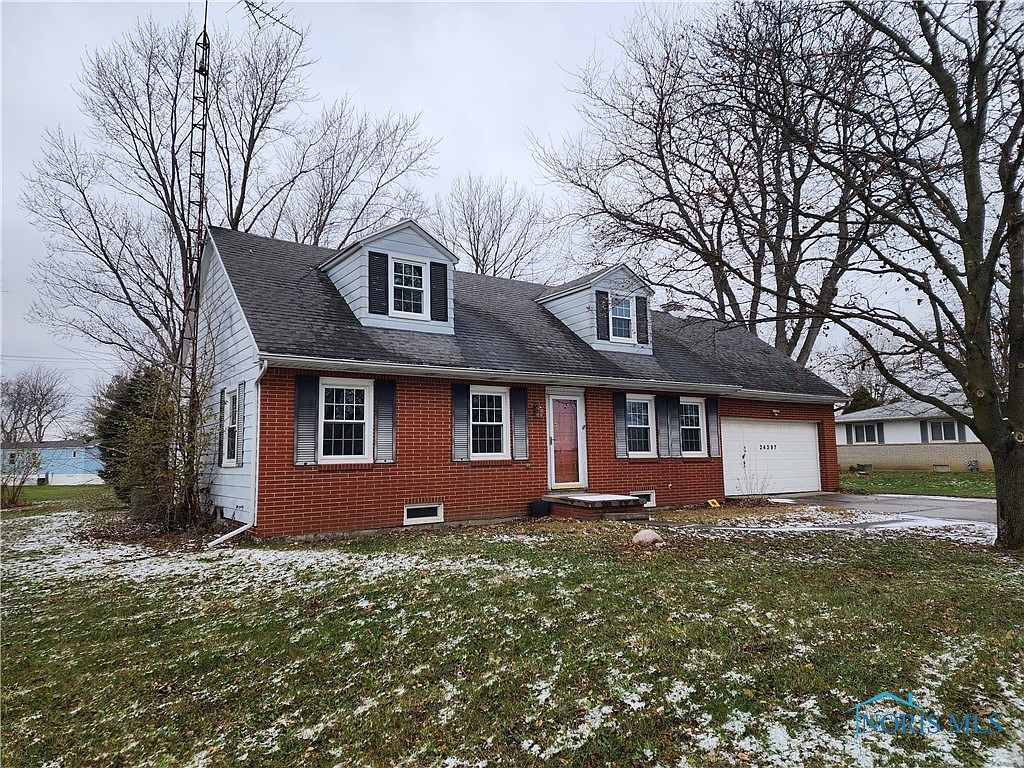 24397 N Dixie Hwy, Perrysburg, OH 43551 | MLS #6123775 | Zillow