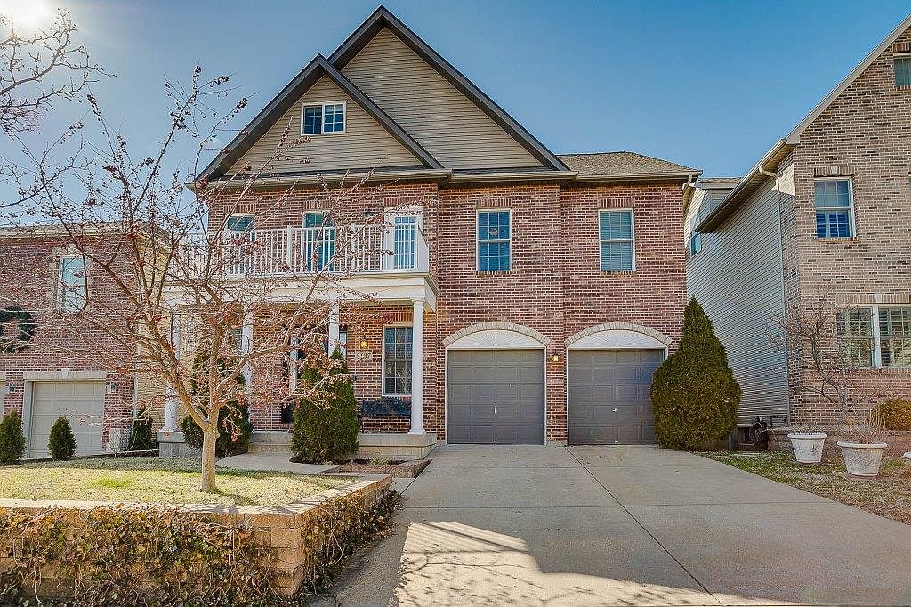 3137 Parc Ridge Ln, Saint Louis, MO 63139 | Zillow