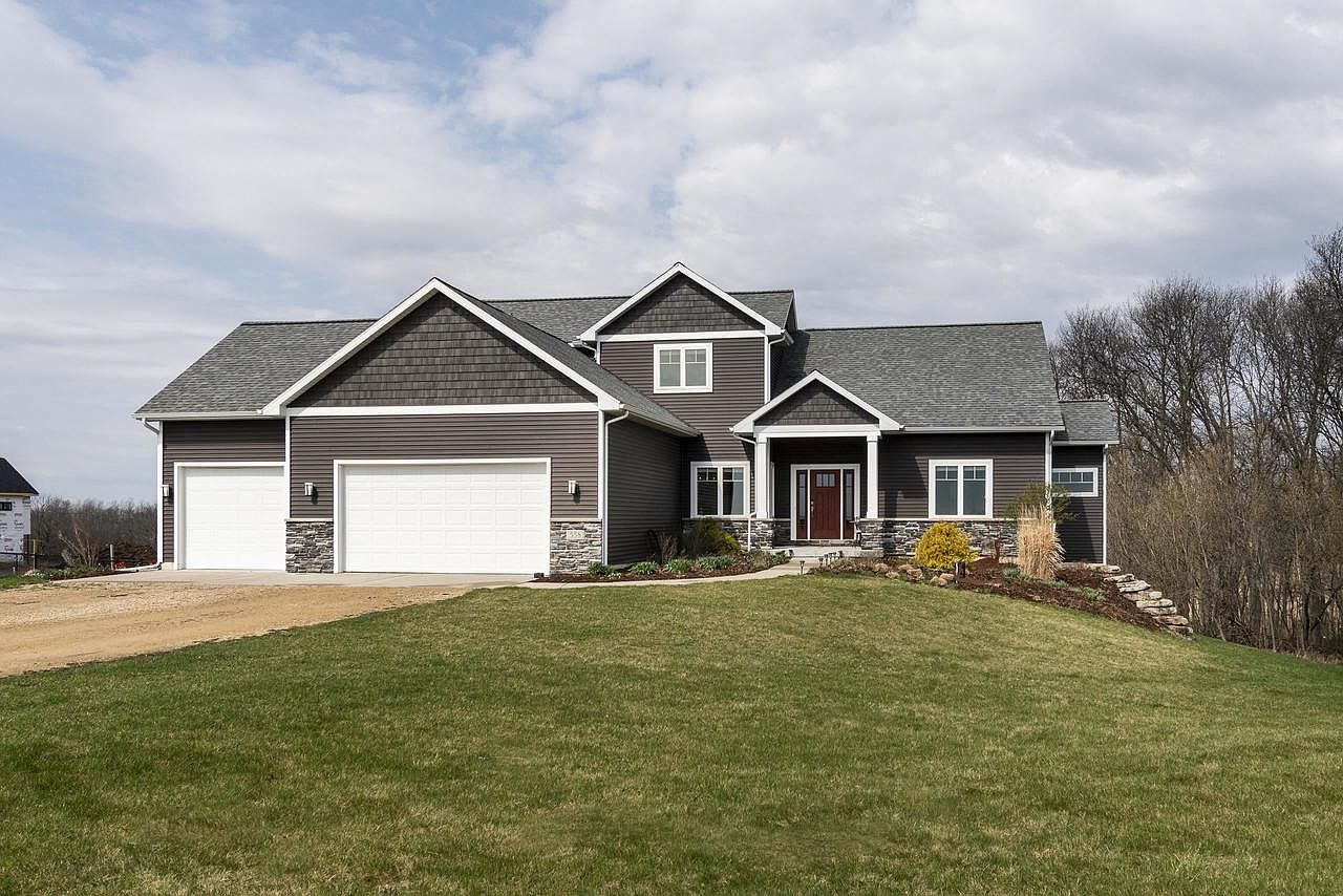 W558 County Road D, Fall River, WI 53932 | Zillow