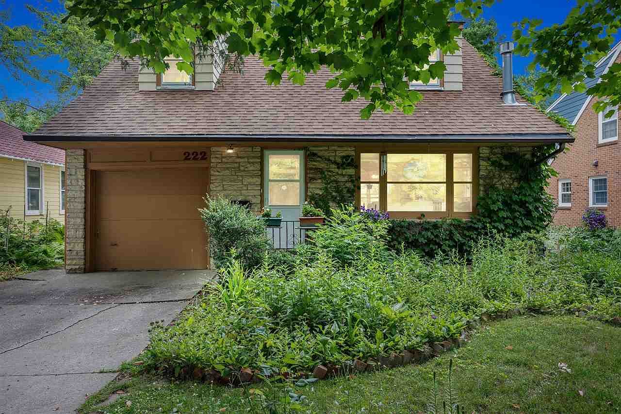 222 Fairview Ave, Iowa City, IA 52245 | Zillow