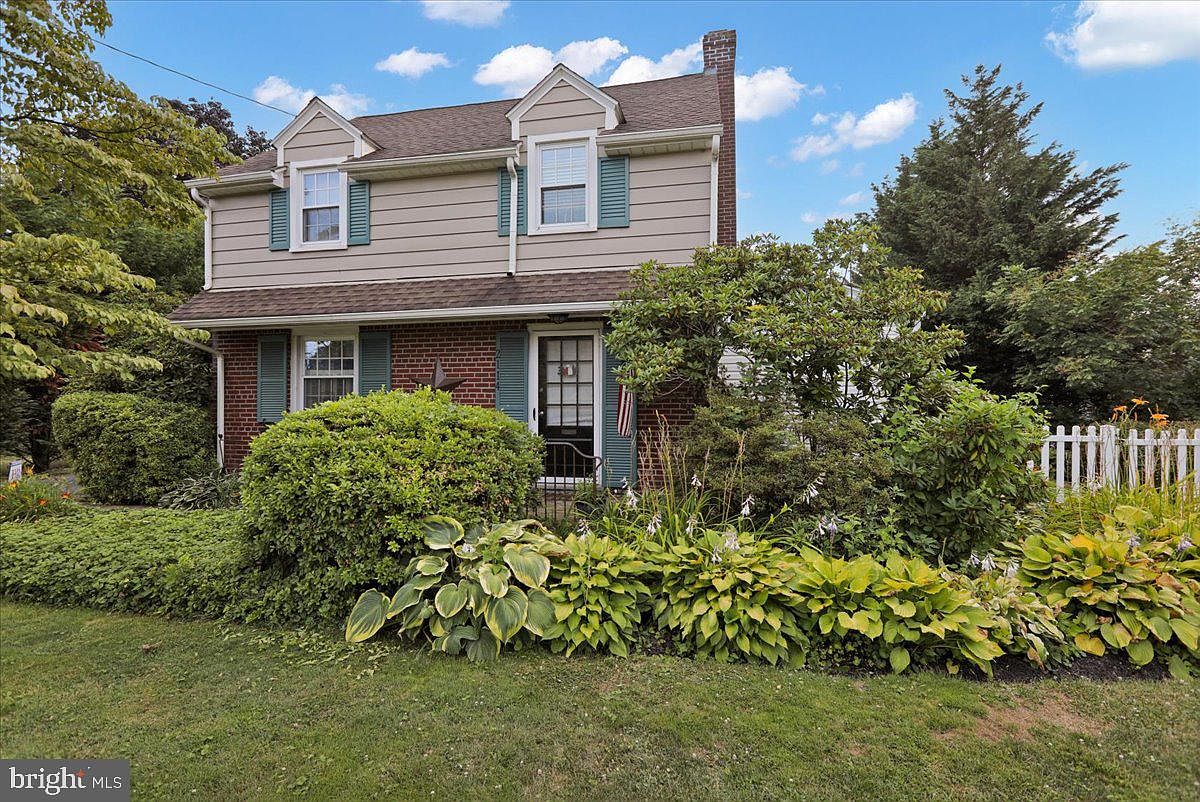 2114 Bernville Rd, Reading, PA 19601 | Zillow
