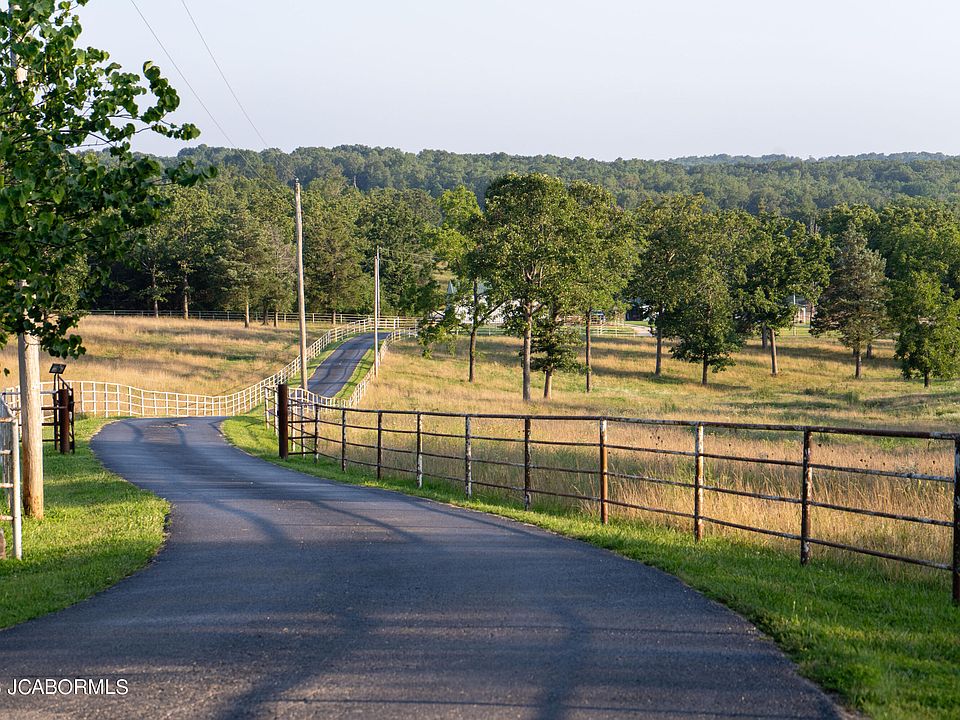 18905 County Road 4110, Rolla, MO 65401 | MLS #10065963 | Zillow