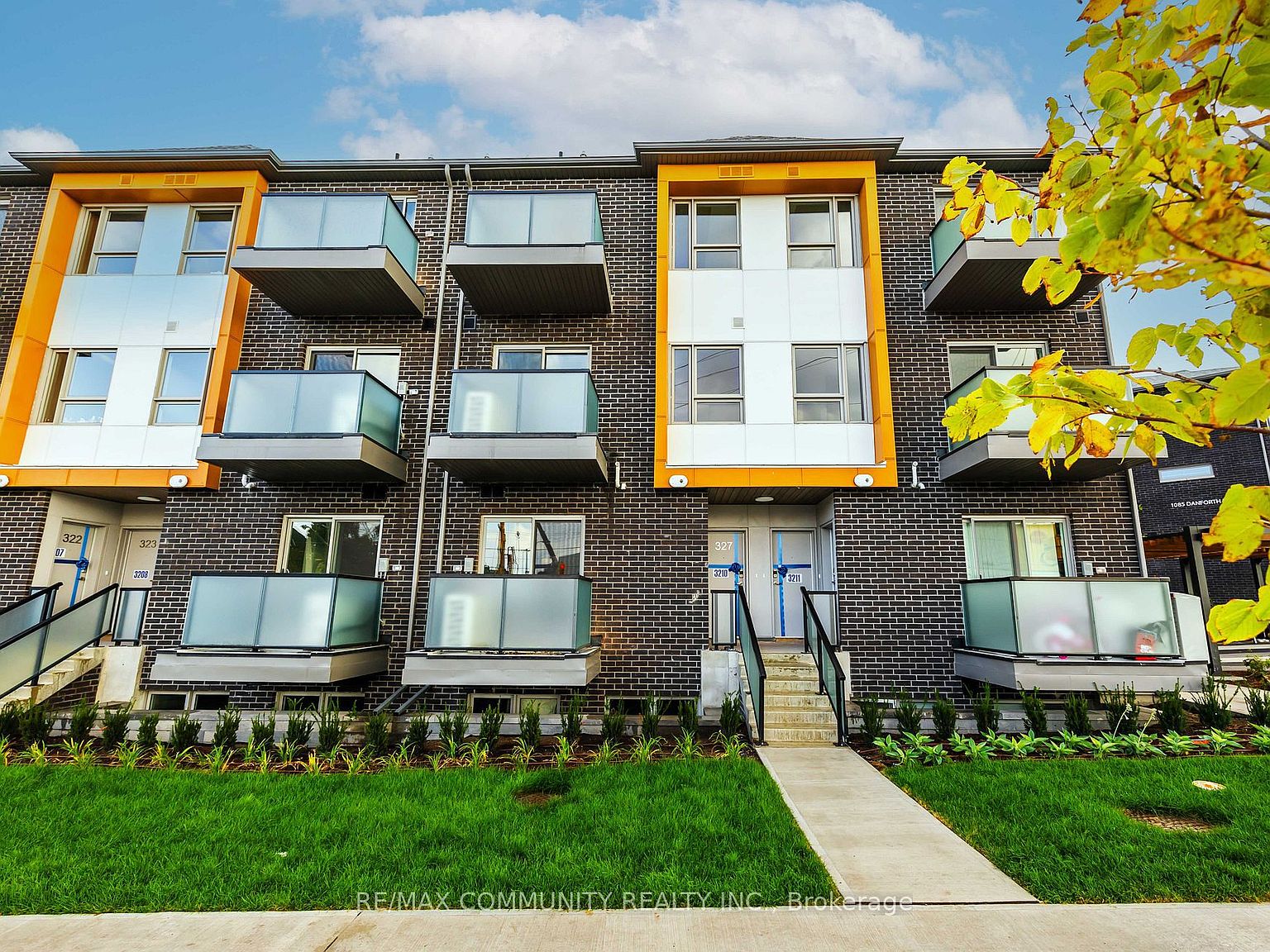 2787 Eglinton Ave E #327, Toronto, ON M1J 0B2 | Zillow