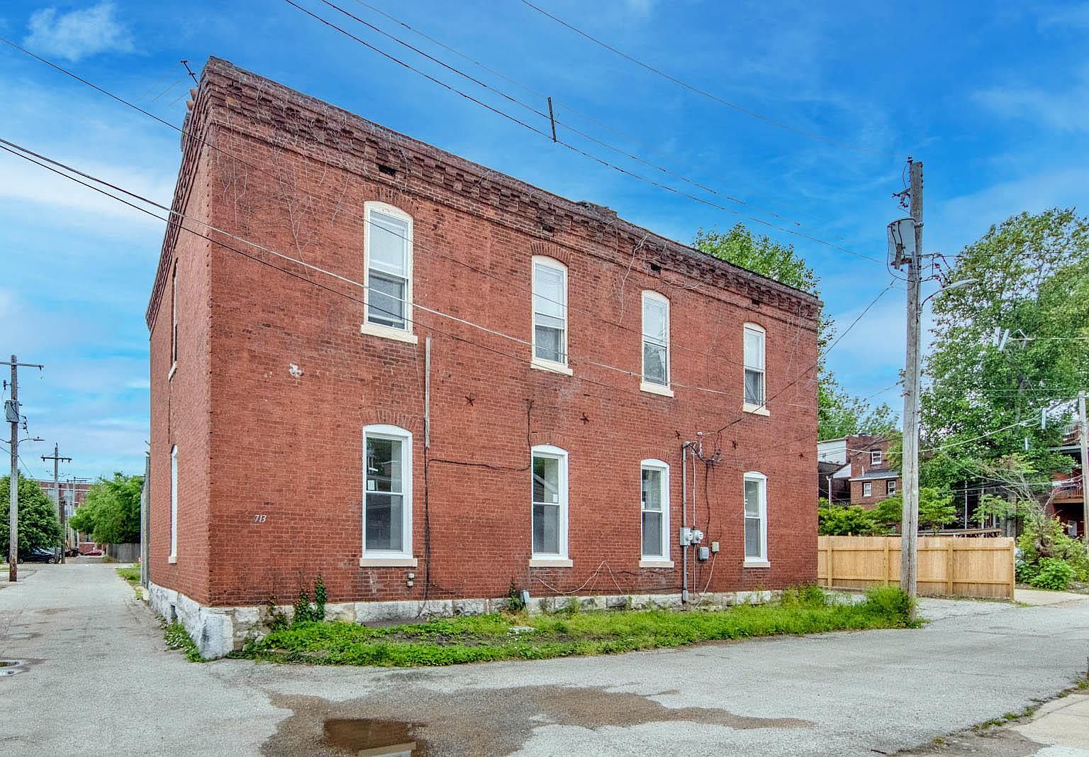 713 Lami St, Saint Louis, MO 63104 | MLS #23026531 | Zillow