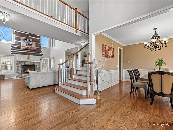 4 Persimmon Ln, South Elgin, IL 60177 | MLS #12308146 | Zillow