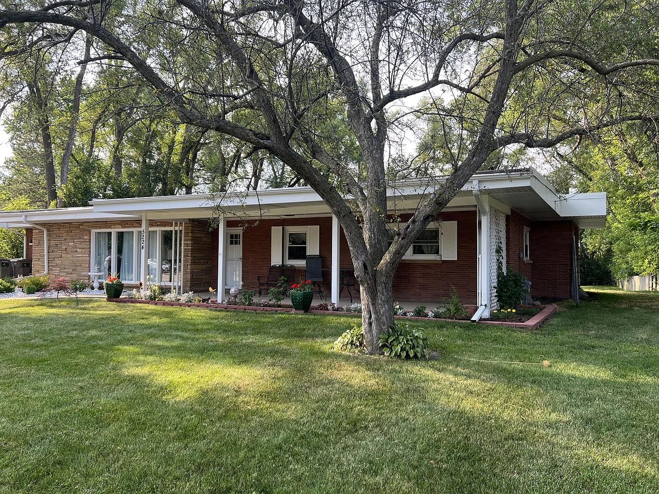5224 Spring STREET, Racine, WI 53406 | Zillow