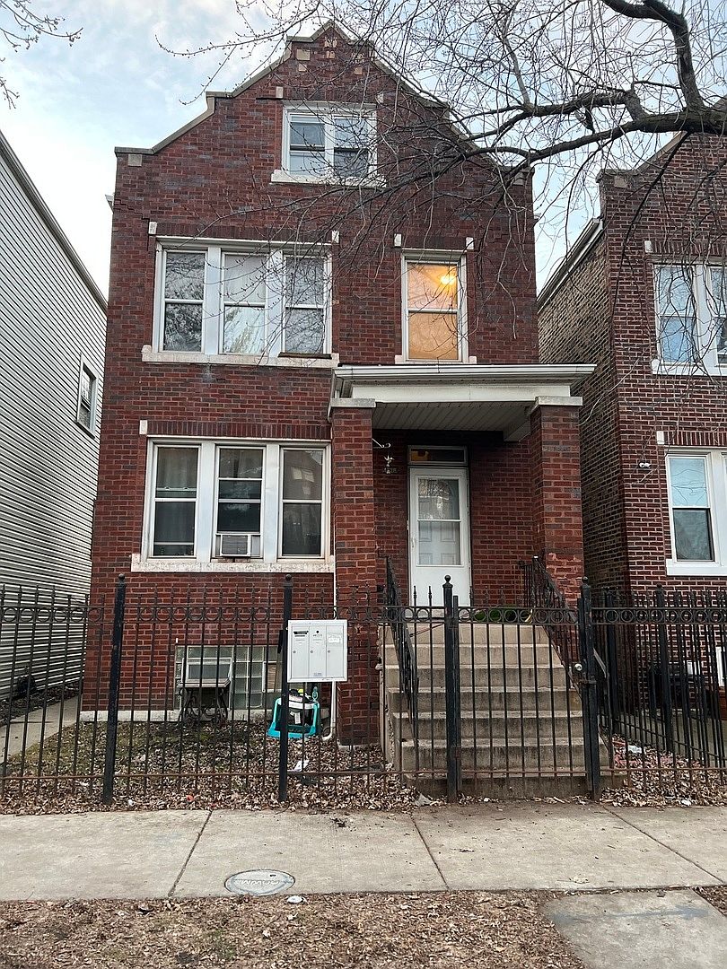 4528 S California Ave, Chicago, IL 60632 | Zillow