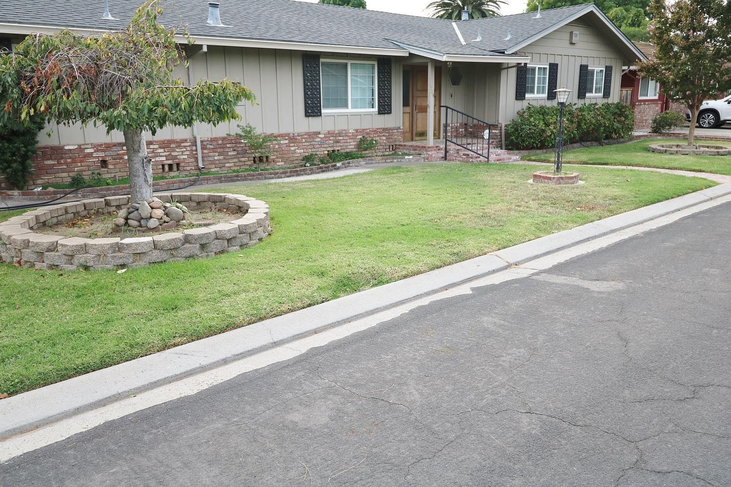 504 Robin Hood Dr, Modesto, CA 95350 | Zillow