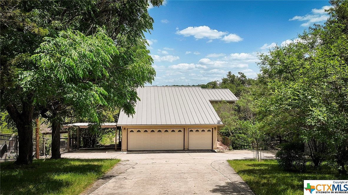 2078 Colleen Dr, Canyon Lake, TX 78133 | Zillow
