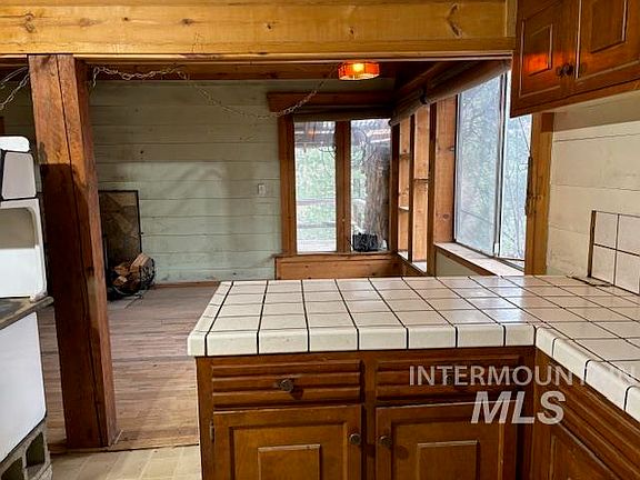 545 Getta Creek Rd, Cottonwood, ID 83522 | MLS #98904590 | Zillow