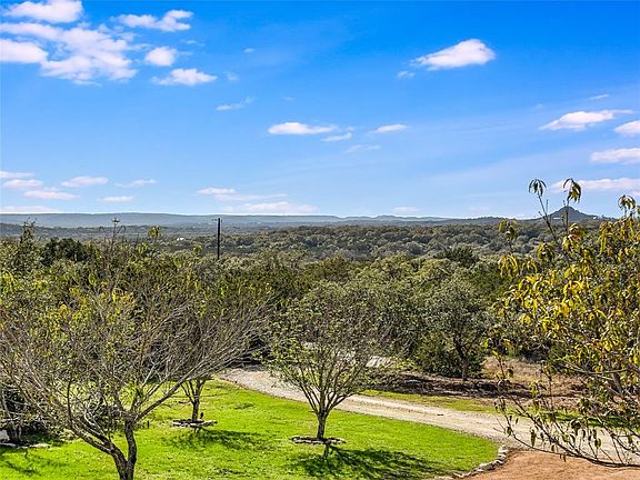 575 Caliche Rd, Wimberley, TX 78676 | MLS #7937630 | Zillow
