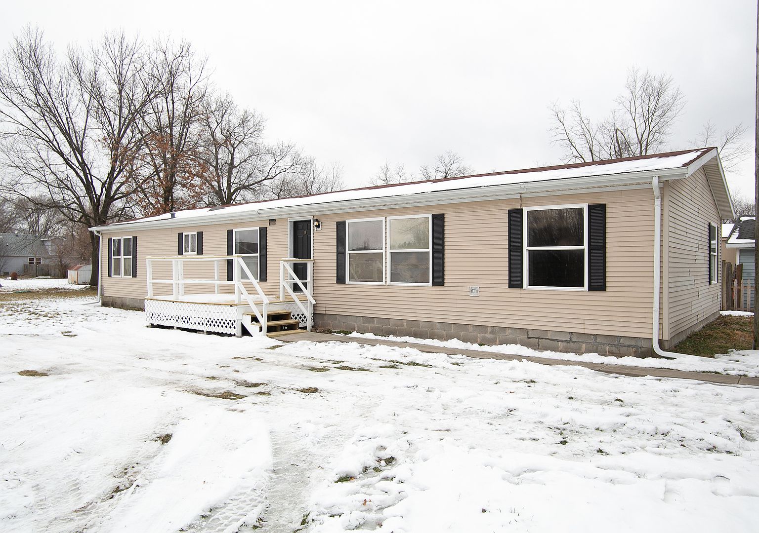 410 E Rose Ln, Godley, IL 60407 | Zillow