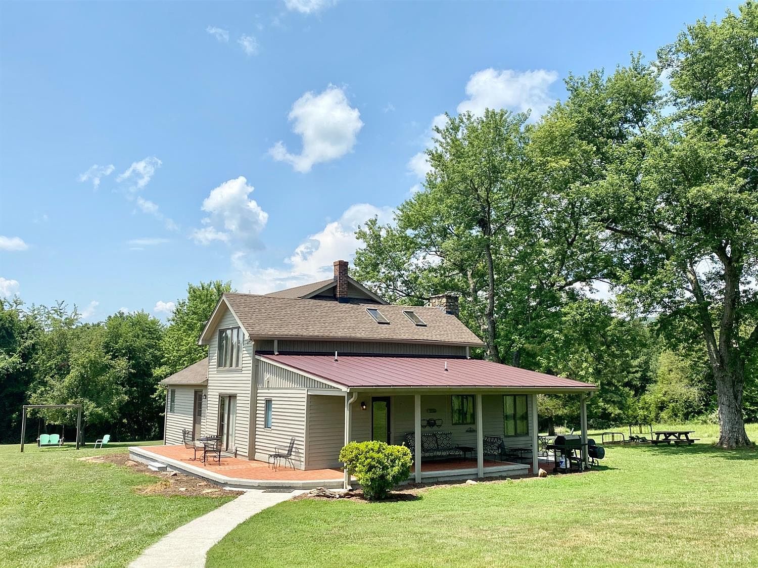 219 Phyllis Lea Dr, Madison Heights, VA 24572 | Zillow