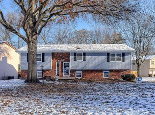 2405 Sequoia Ct, Lawrence, KS 66047 | MLS #160040 | Zillow