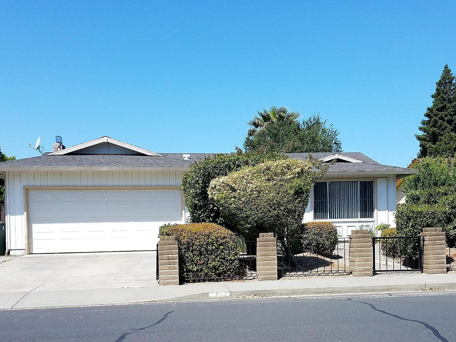 232 Madison Ave, Vacaville, CA 95687 | Zillow