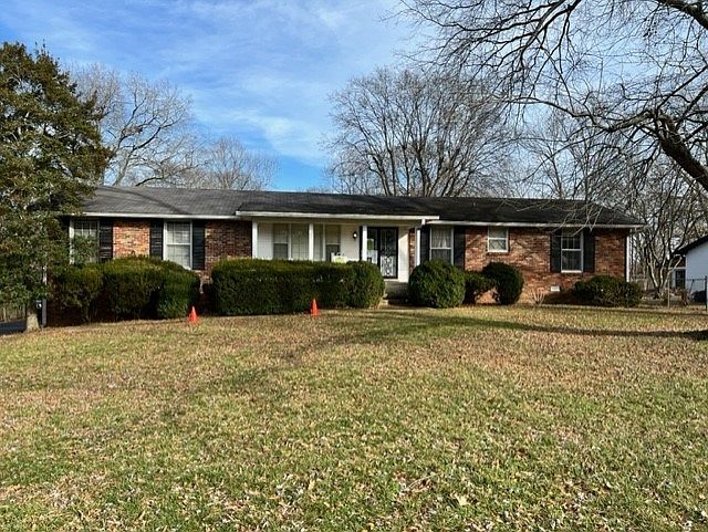 115 Country Club Dr, Hendersonville, TN 37075 | Zillow