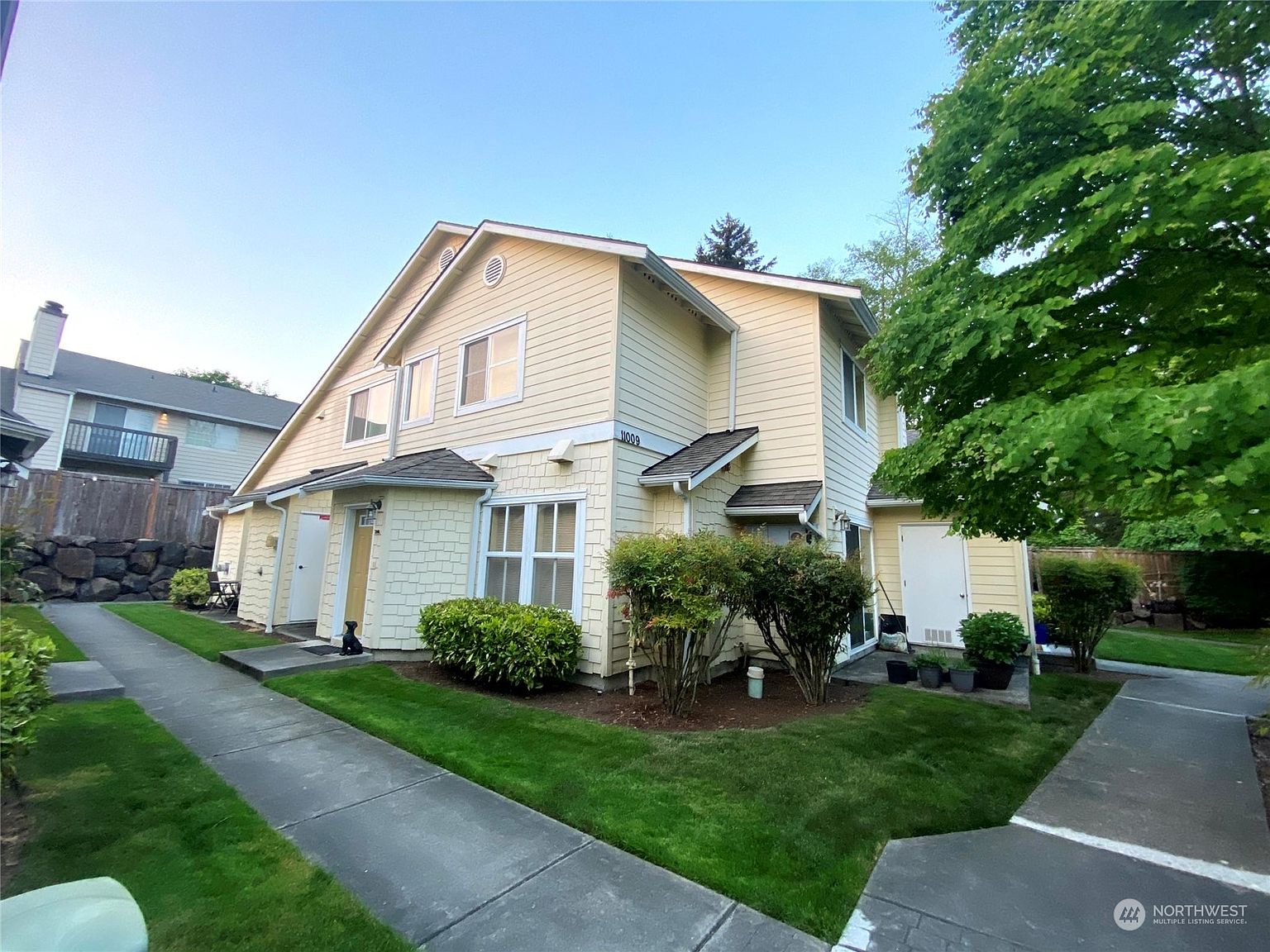 11009 7th Place W #7C, Everett, WA 98204 | Zillow
