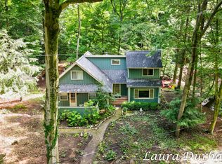 7149 Maple Ave, South Haven, MI 49090 | MLS #24041956 | Zillow