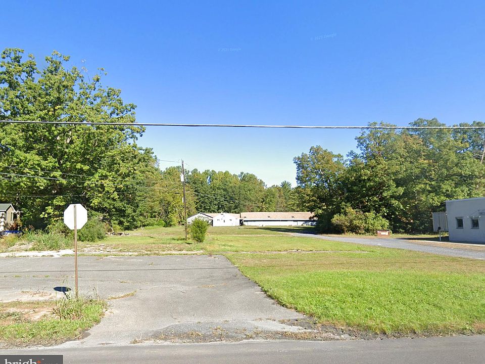 4324 W Mountain View Dr, Walnutport, PA 18088 | Zillow