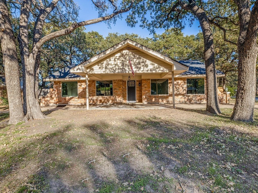 300 Cooper Dr, Hurst, TX 76053 | Zillow