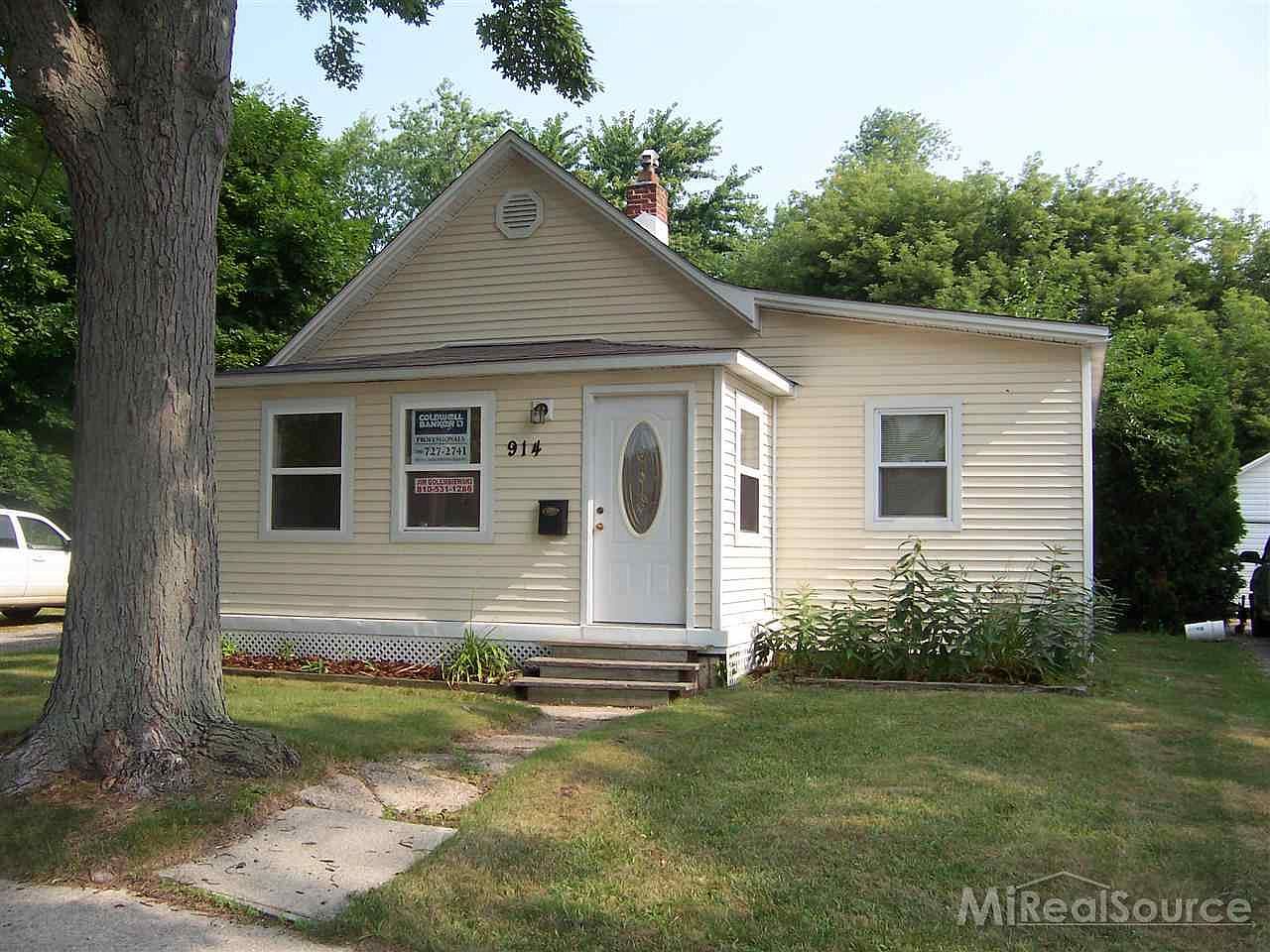 914 Vine St, Saint Clair, MI 48079 | Zillow