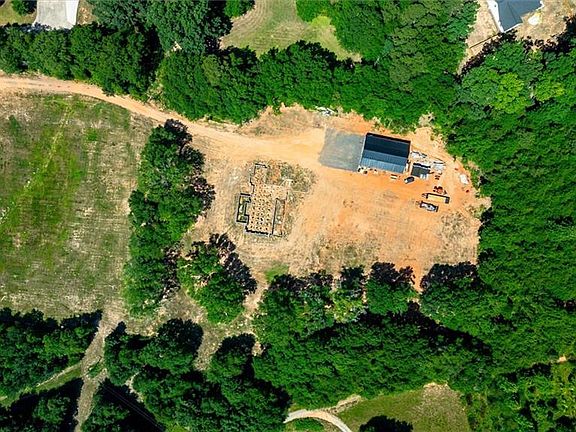 129 Pepper Rd, Easley, SC 29642 | MLS #20276404 | Zillow 129 Pepper Rd, Easley, SC 29642 | MLS #20276404 | Zillow