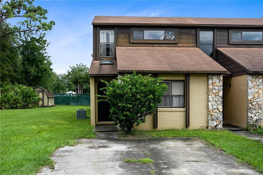 2760 Gray Fox Ln, Orlando, FL 32826 | Zillow