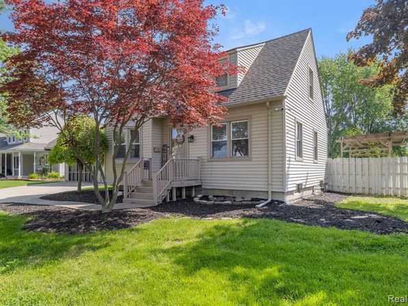 48154 Real Estate - 48154 Homes For Sale | Zillow