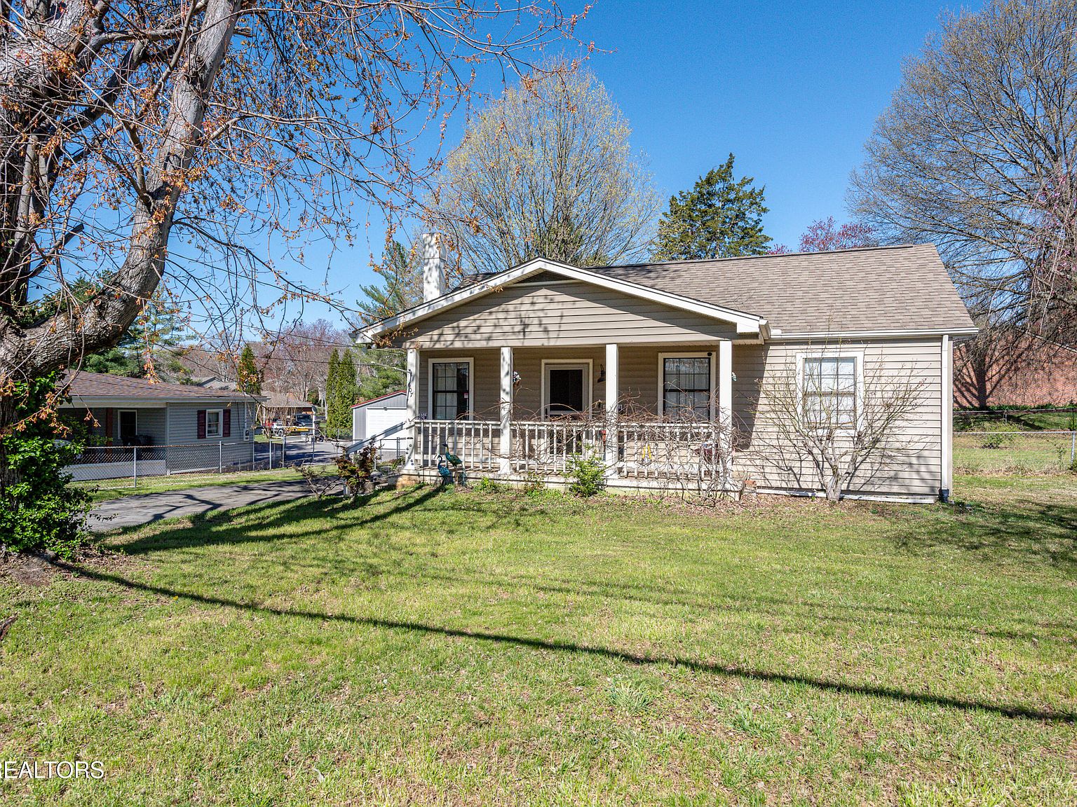 607 Henrietta Dr, Knoxville, TN 37912 | Zillow