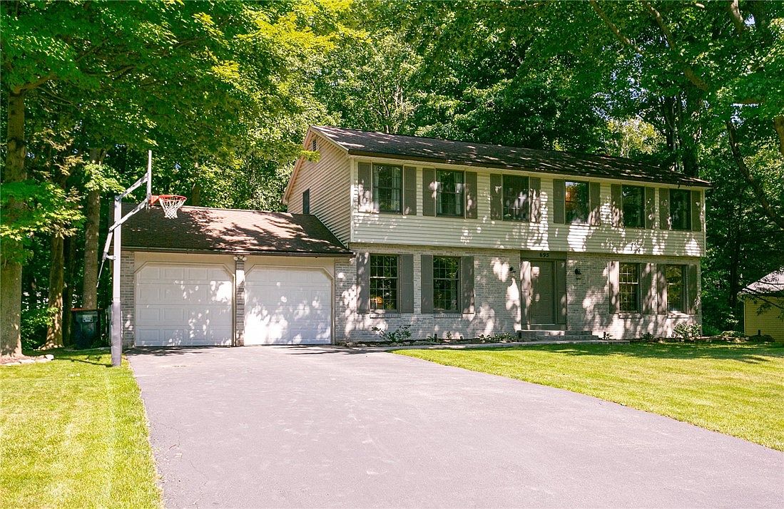 695 Audley End, Webster, NY 14580 | Zillow