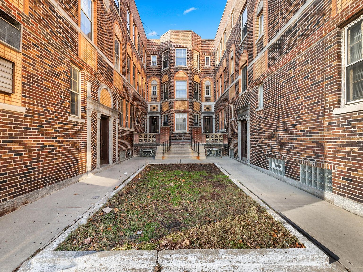 2142 S Harvey Ave #J1, Berwyn, IL 60402 | Zillow