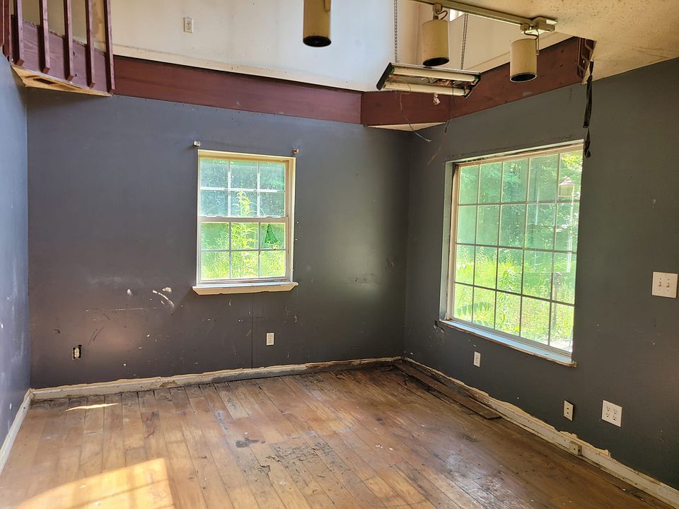 235 Union Ridge Rd, Wartrace, TN 37183 | Zillow