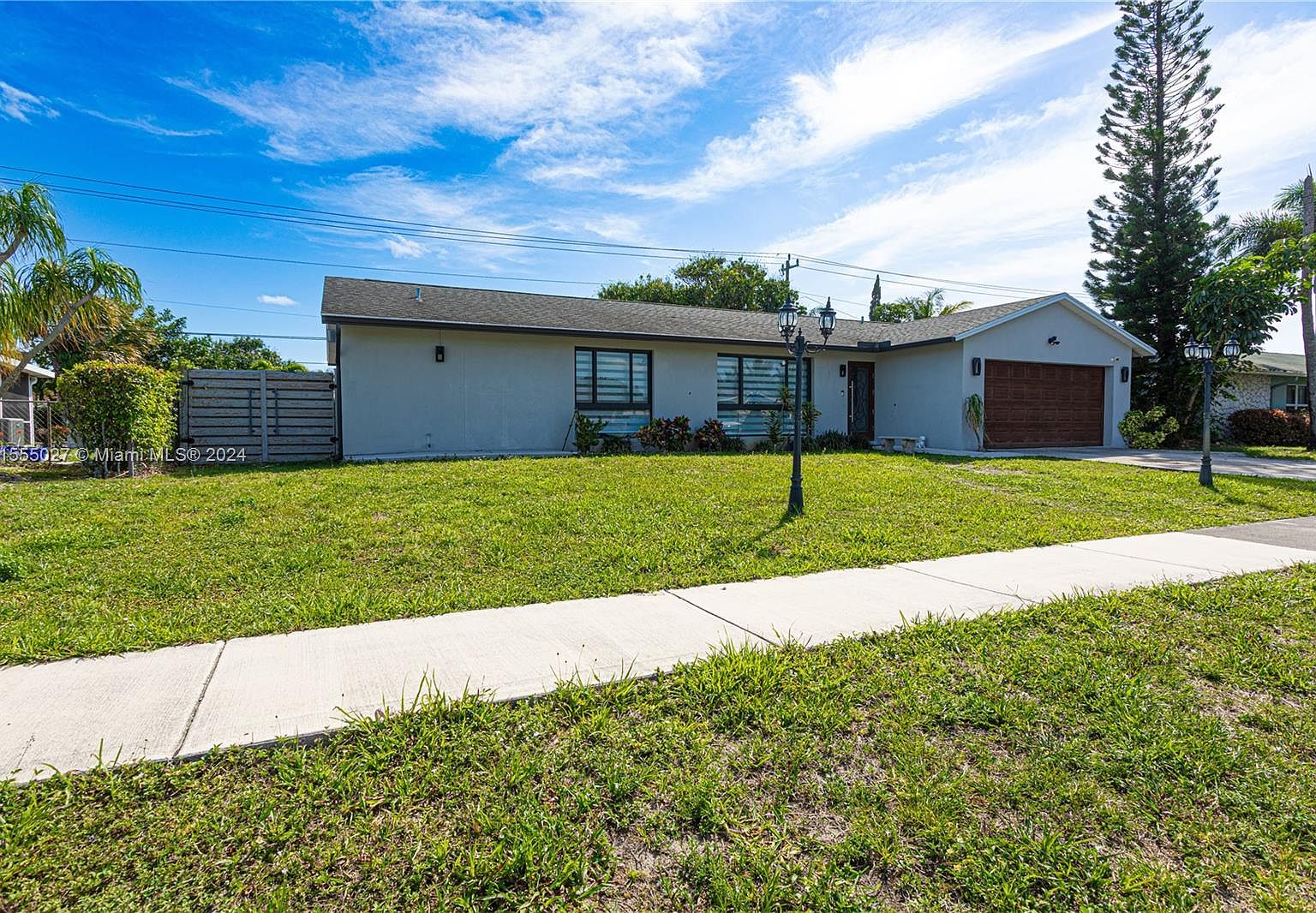 3598 Victoria Dr, West Palm Beach, FL 33406 | Zillow