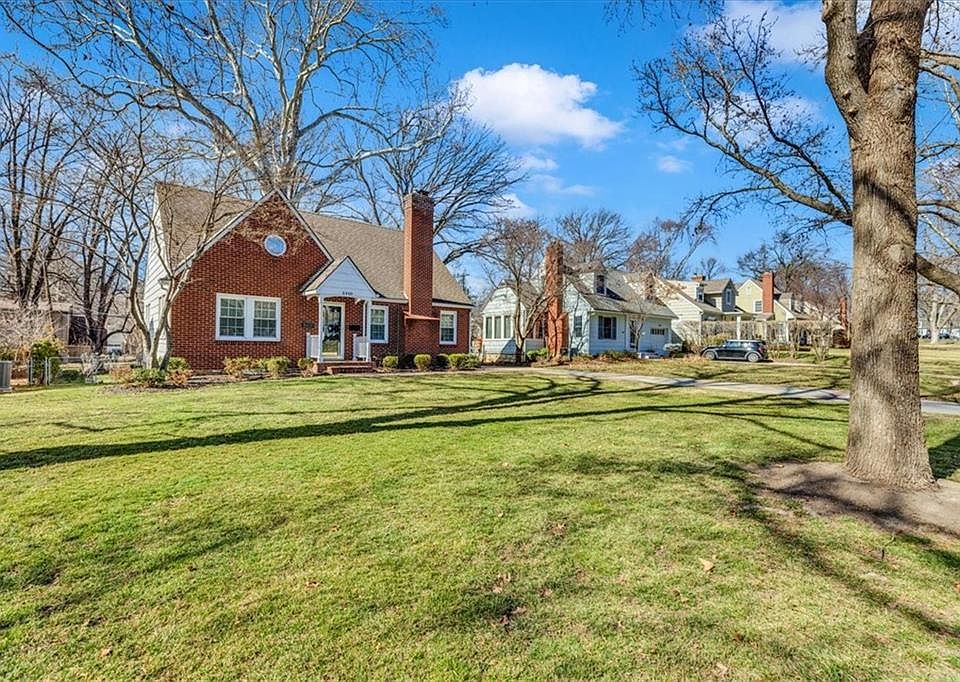 5400 Fairway Rd, Fairway, KS 66205 | Zillow